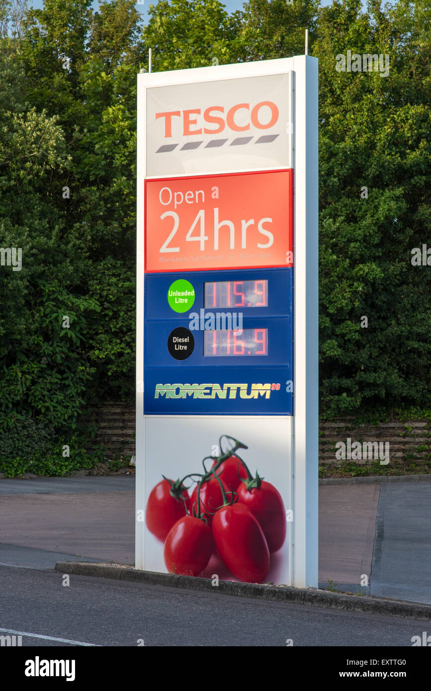 Tesco Fuel Station Stock Photos & Tesco Fuel Station Stock Images - Alamy