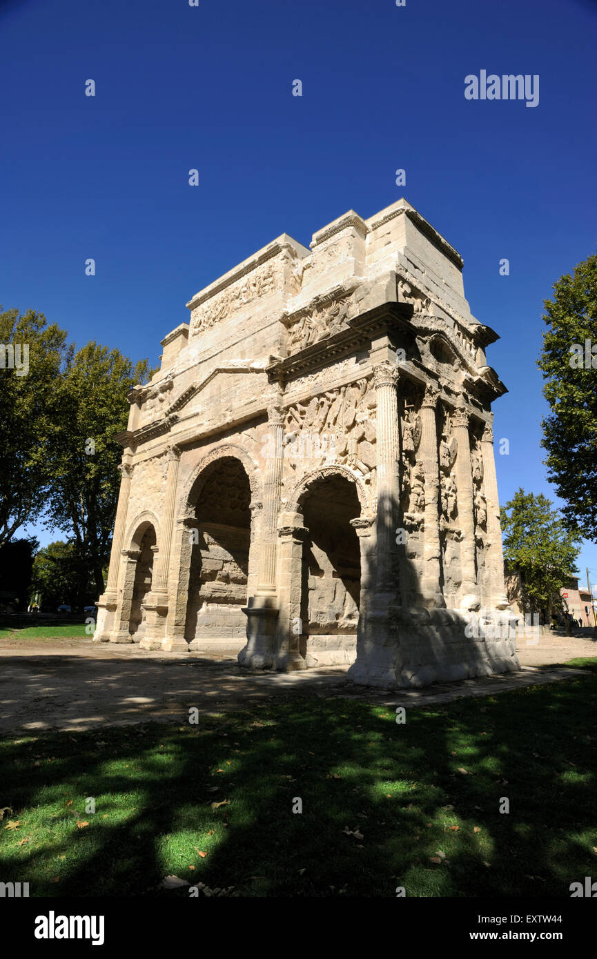 Triumphal arch of orange hi-res stock photography and images - Alamy