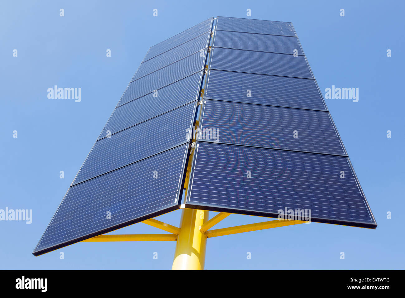 Solar two power plant hi-res stock photography and images - Alamy