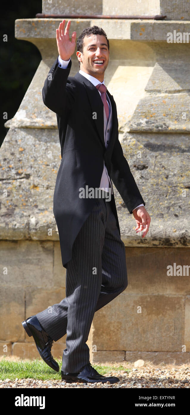 Christian horner daniel ricciardo hi-res stock photography and images ...