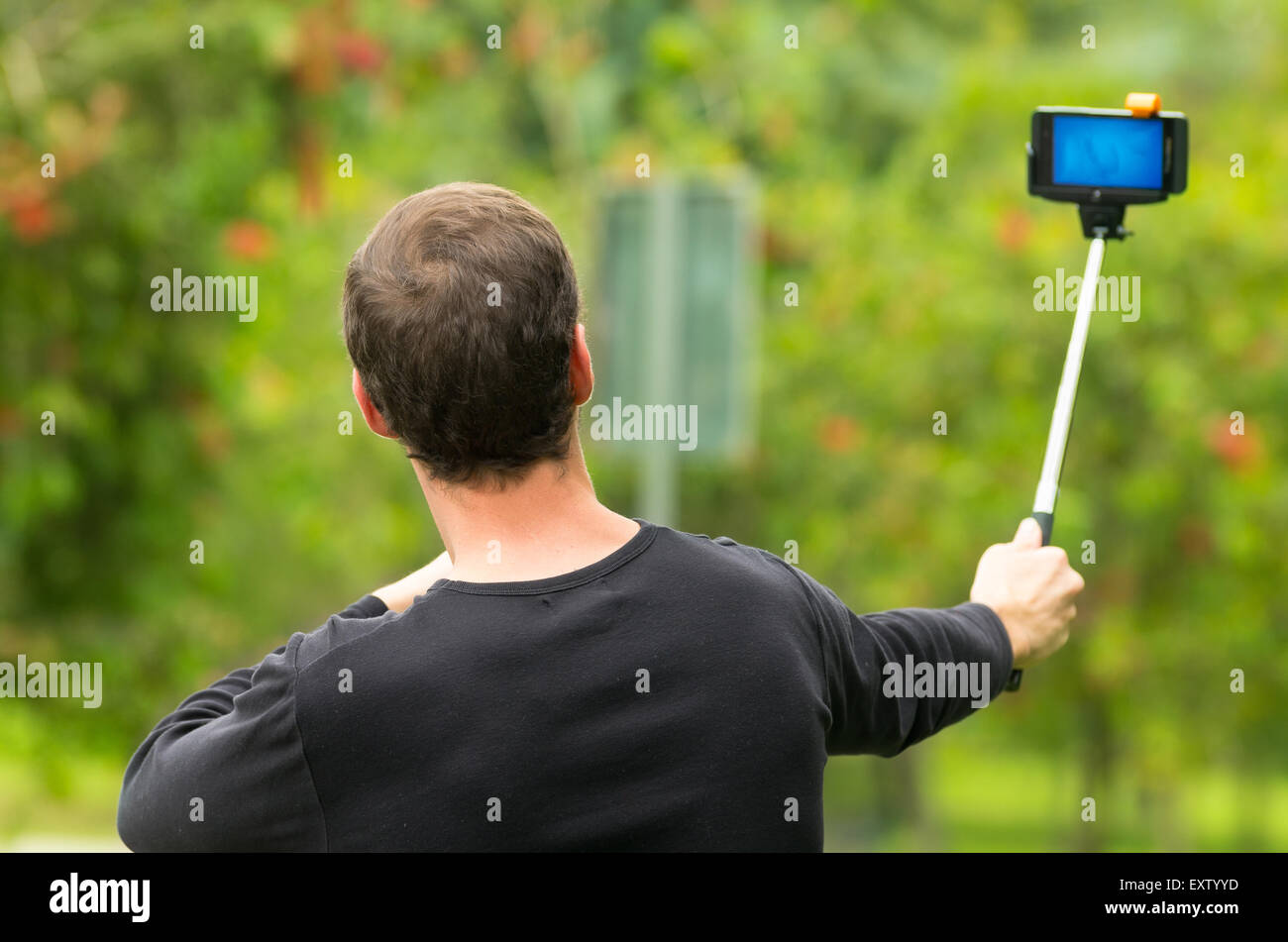 Fashion couple posing back back hi-res stock photography and images - Alamy