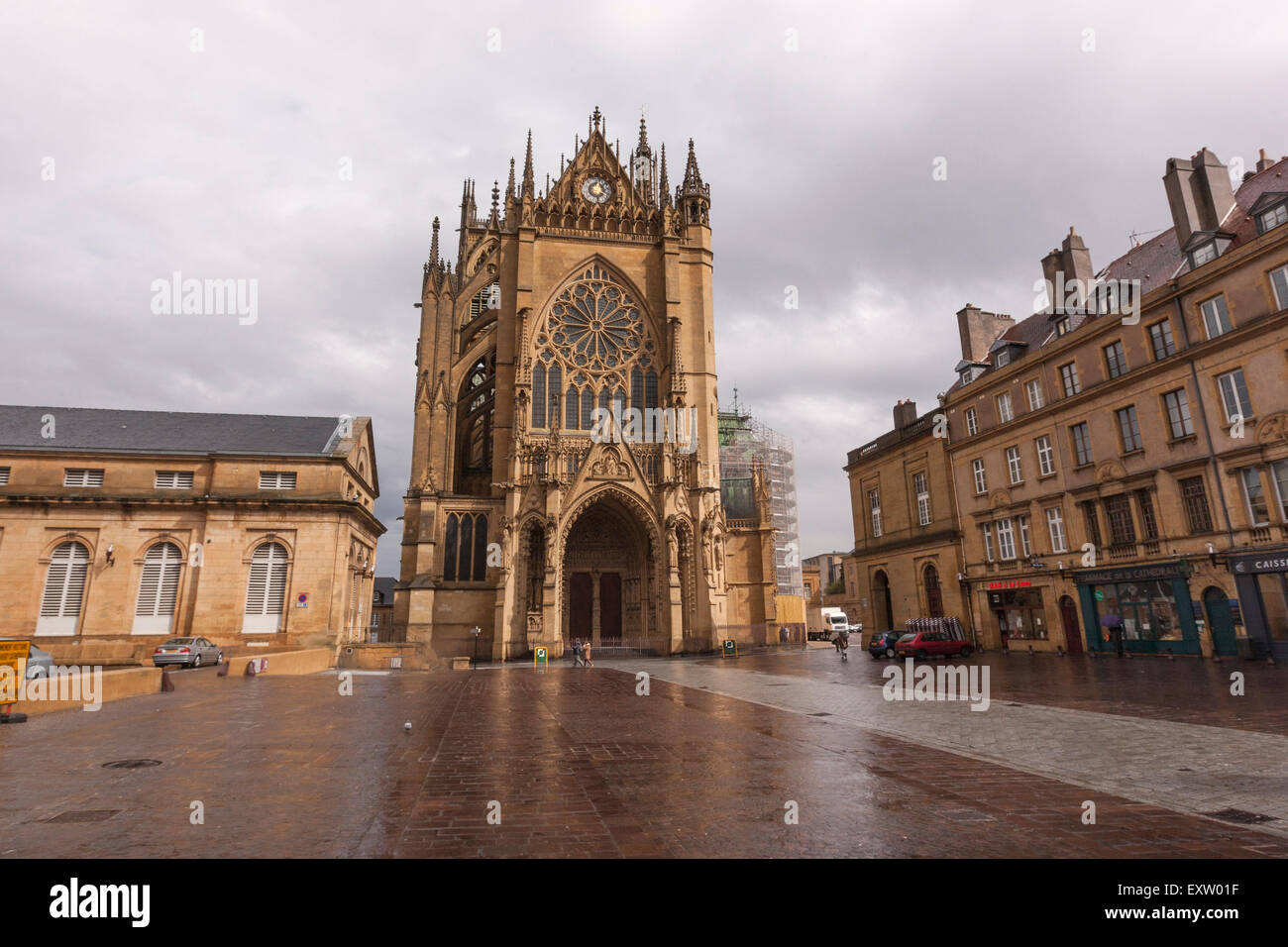 Thomas lorraine hi-res stock photography and images - Alamy