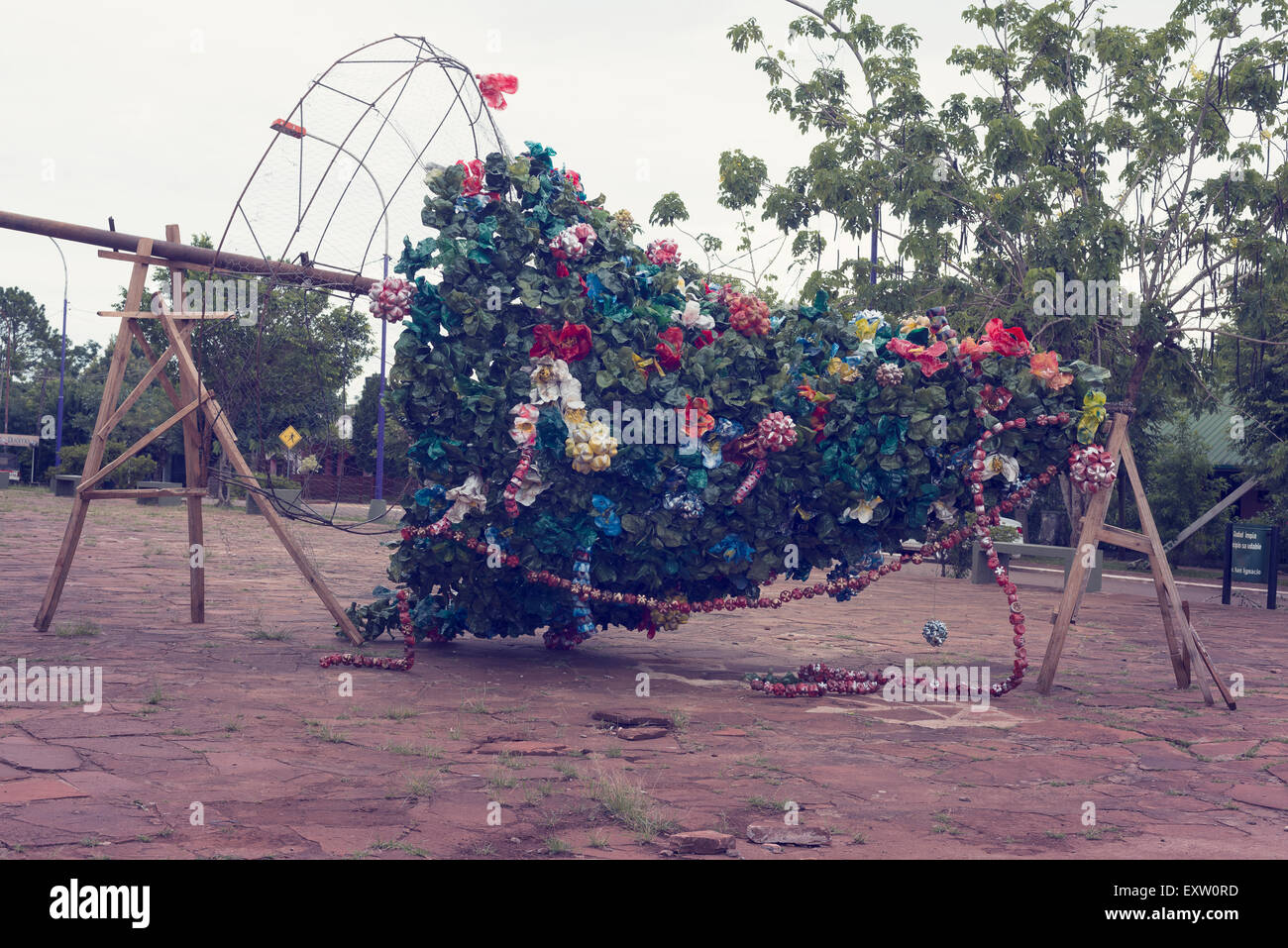 Taking down the christmas tree Stock Photo - Alamy