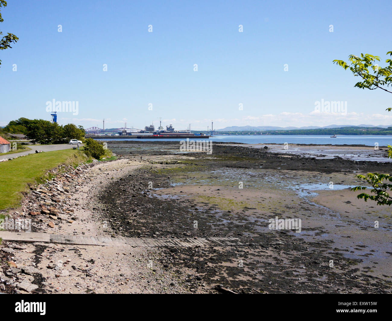 Rosyth shipyard hi-res stock photography and images - Alamy