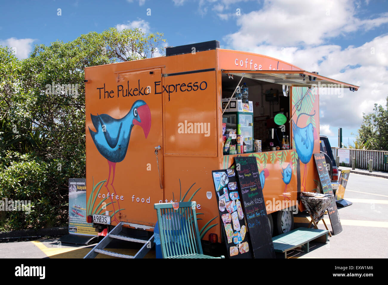 Funny kiosk hahei hi-res stock photography and images - Alamy