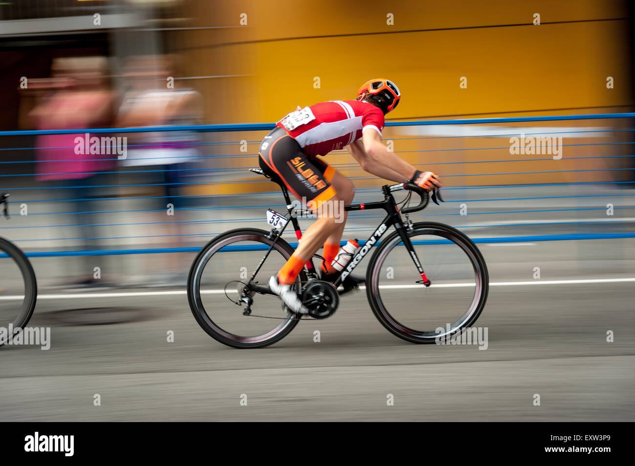 Buildings competition hi-res stock photography and images - Alamy