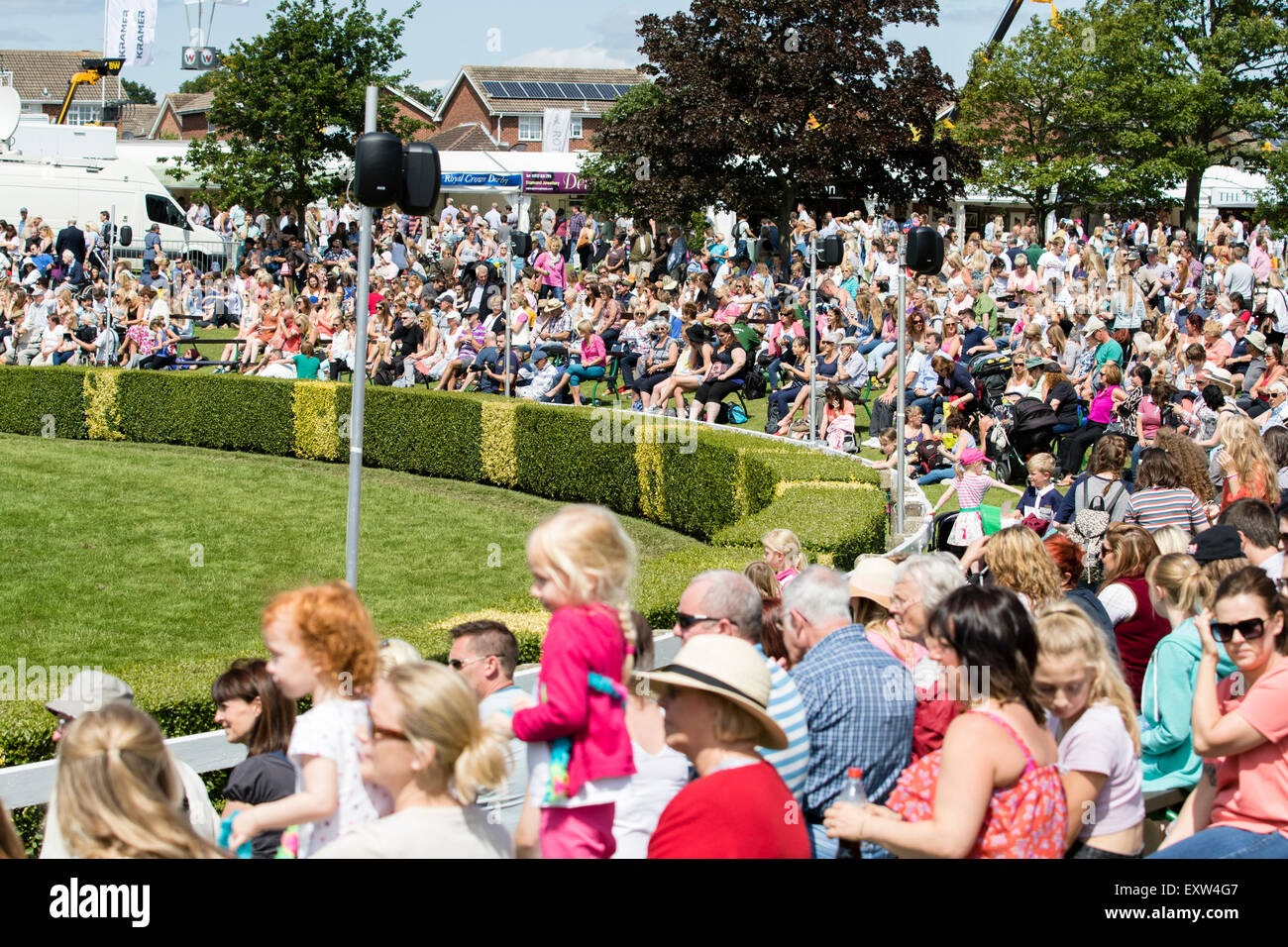 Harrogate, North Yorkshire, UK. 15th July, People enjoying the Great ...