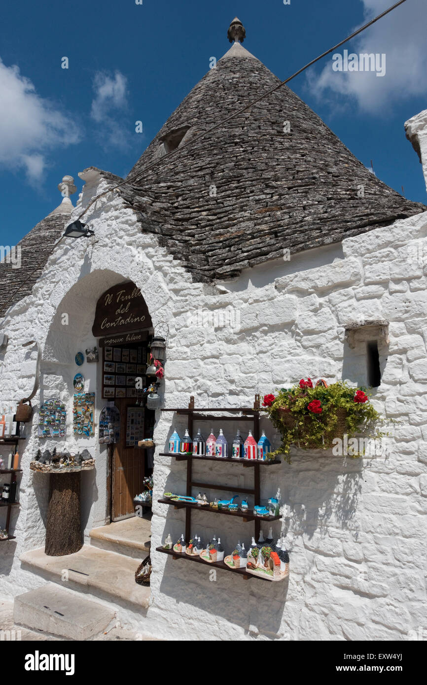 Town of trulli - Alberobello Bari Puglia, Italy Stock Photo - Alamy