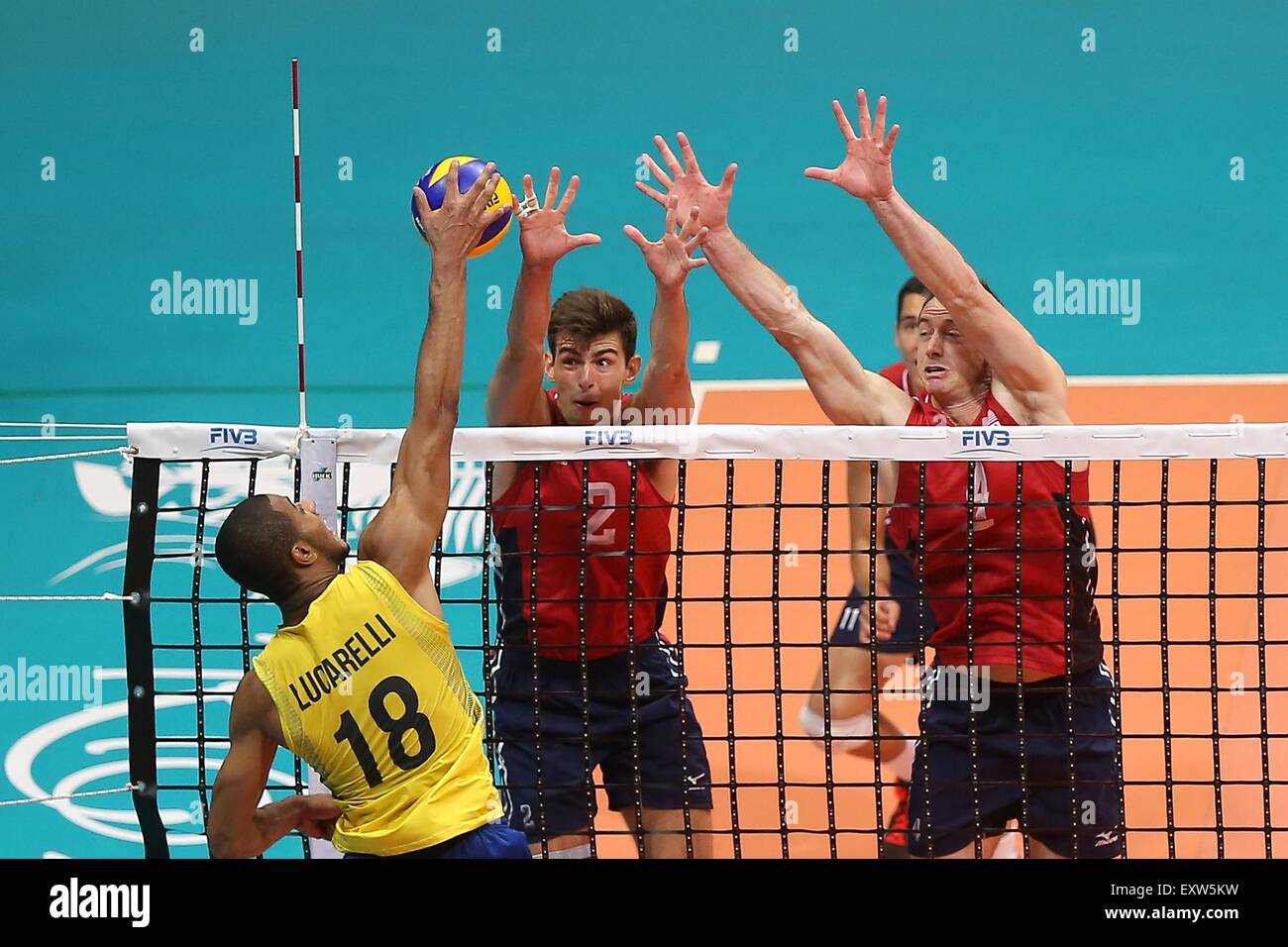 David Lee Shirtless Volleyball