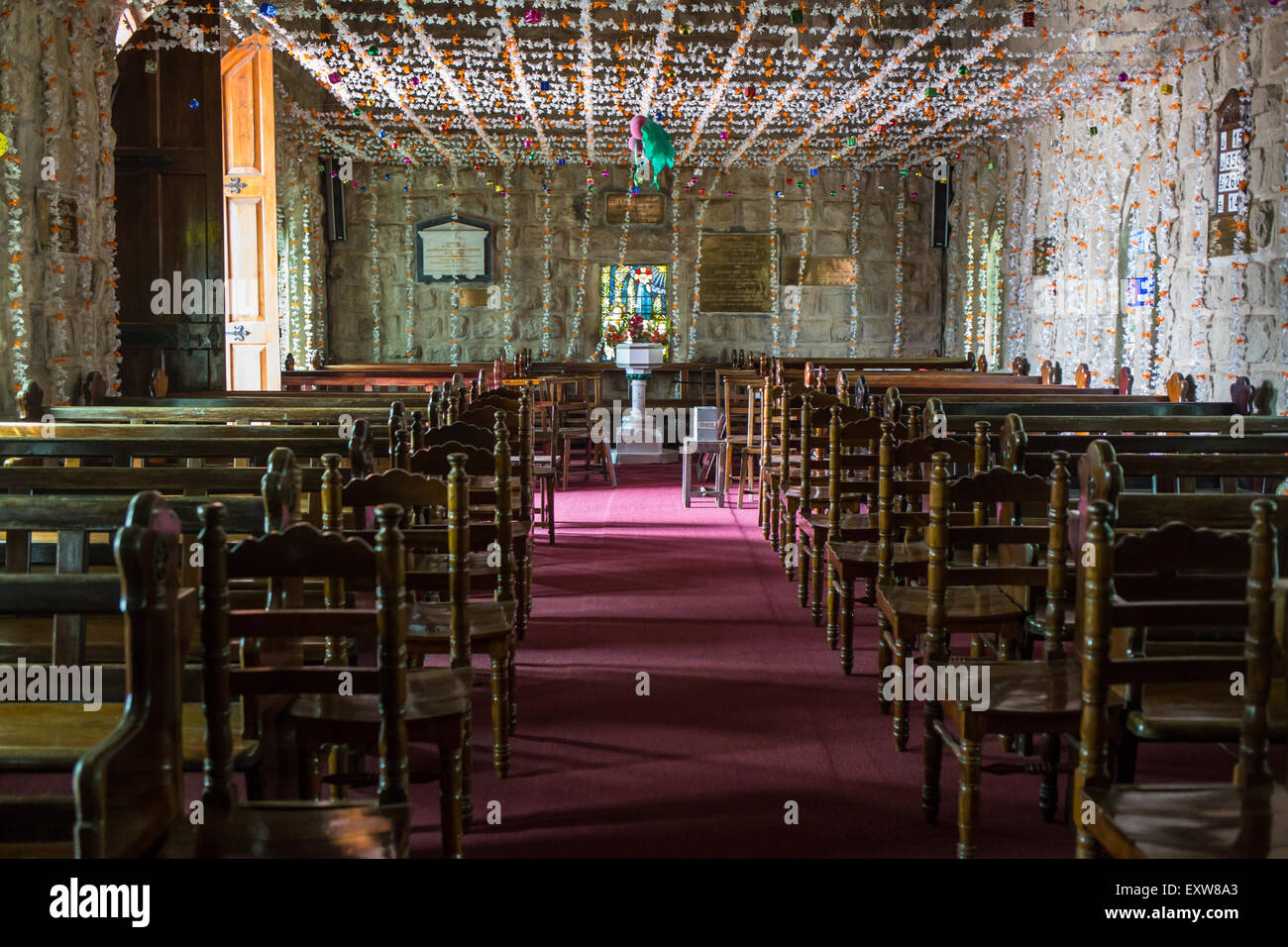 Interior view of a modern church Stock Photo - Alamy