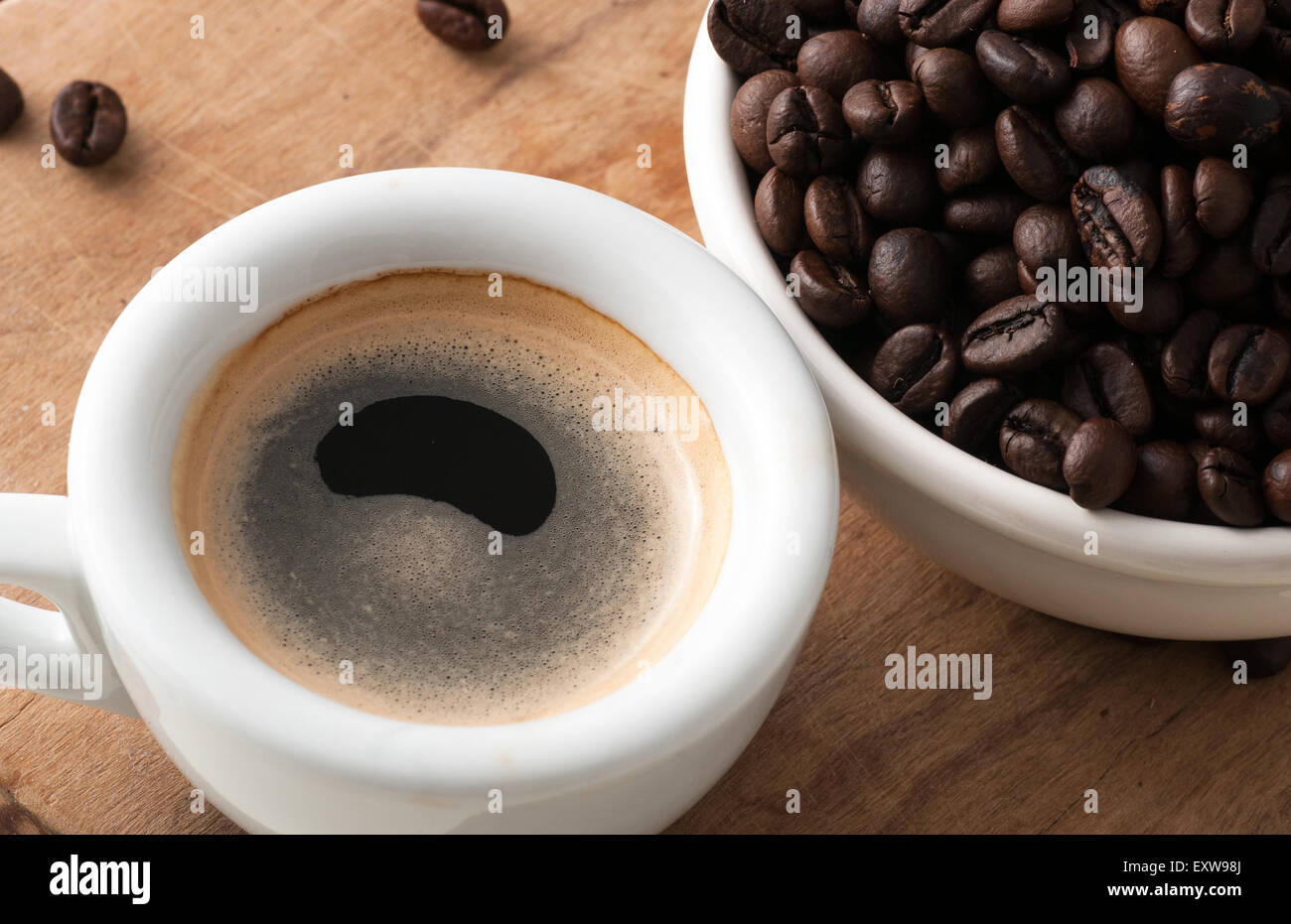 cup of coffee with beans Stock Photo - Alamy