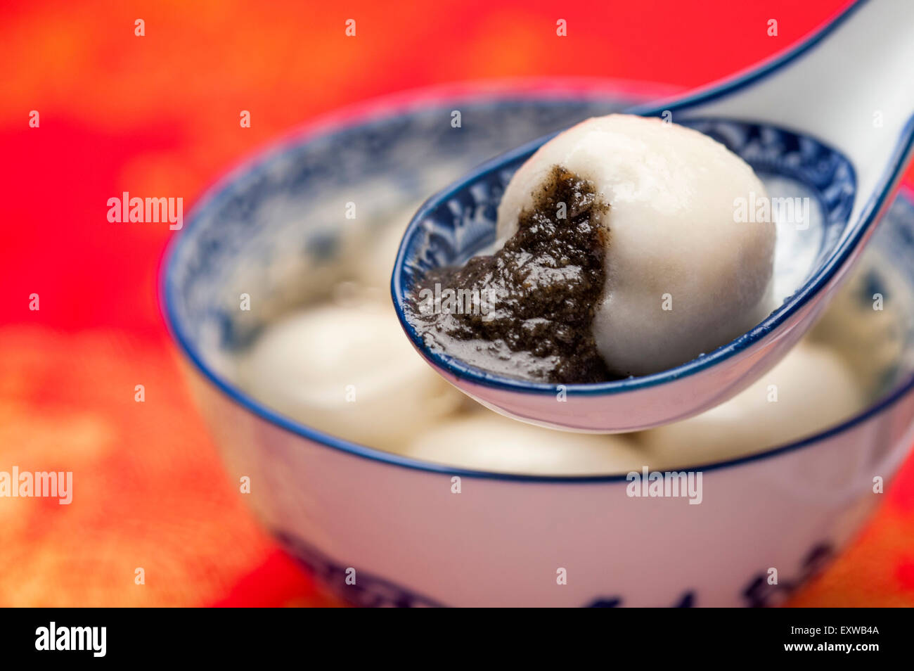 Sesame tang yuan hi-res stock photography and images - Alamy