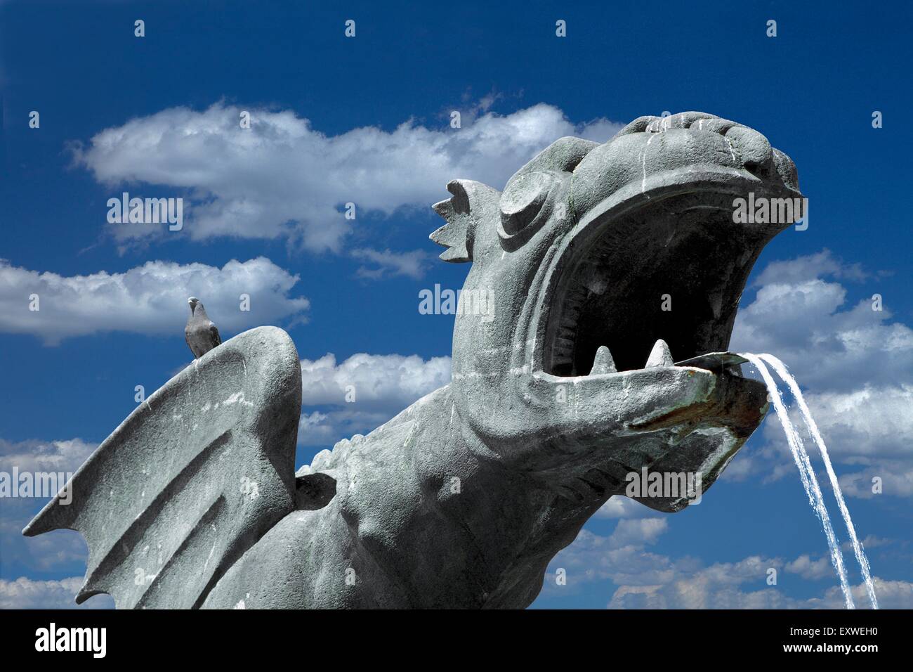 Lindworm hi-res stock photography and images - Alamy