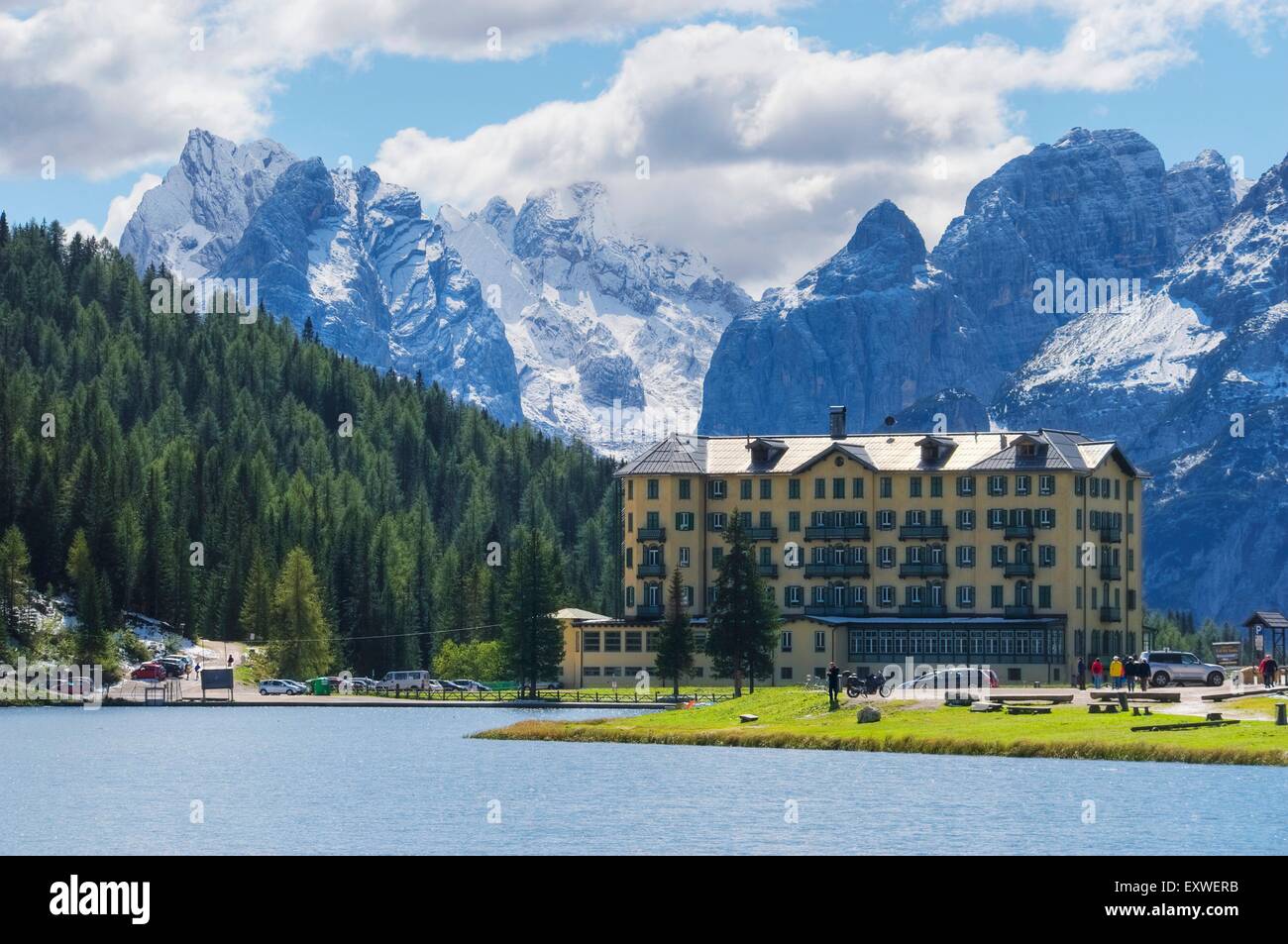 Lago di misurina hi-res stock photography and images - Alamy