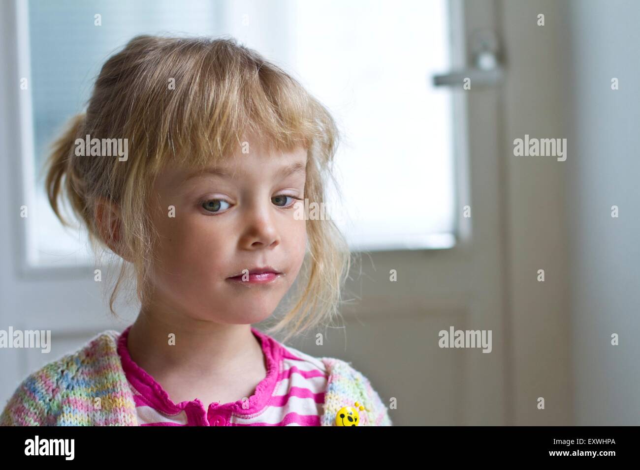 One single girl only hi-res stock photography and images - Alamy