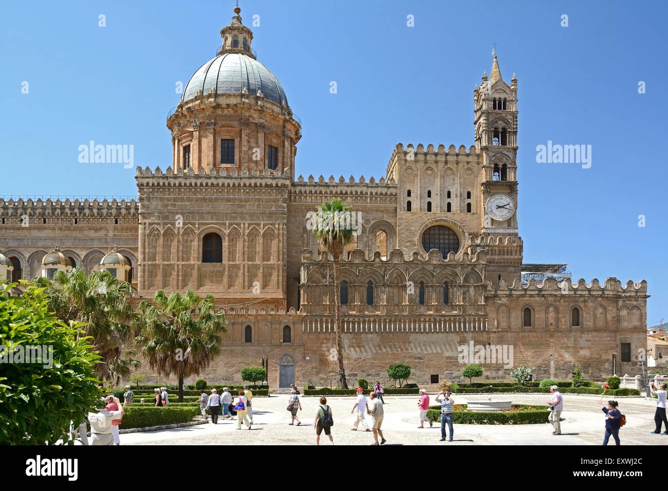 Palermo sicily cathedral hi-res stock photography and images - Alamy