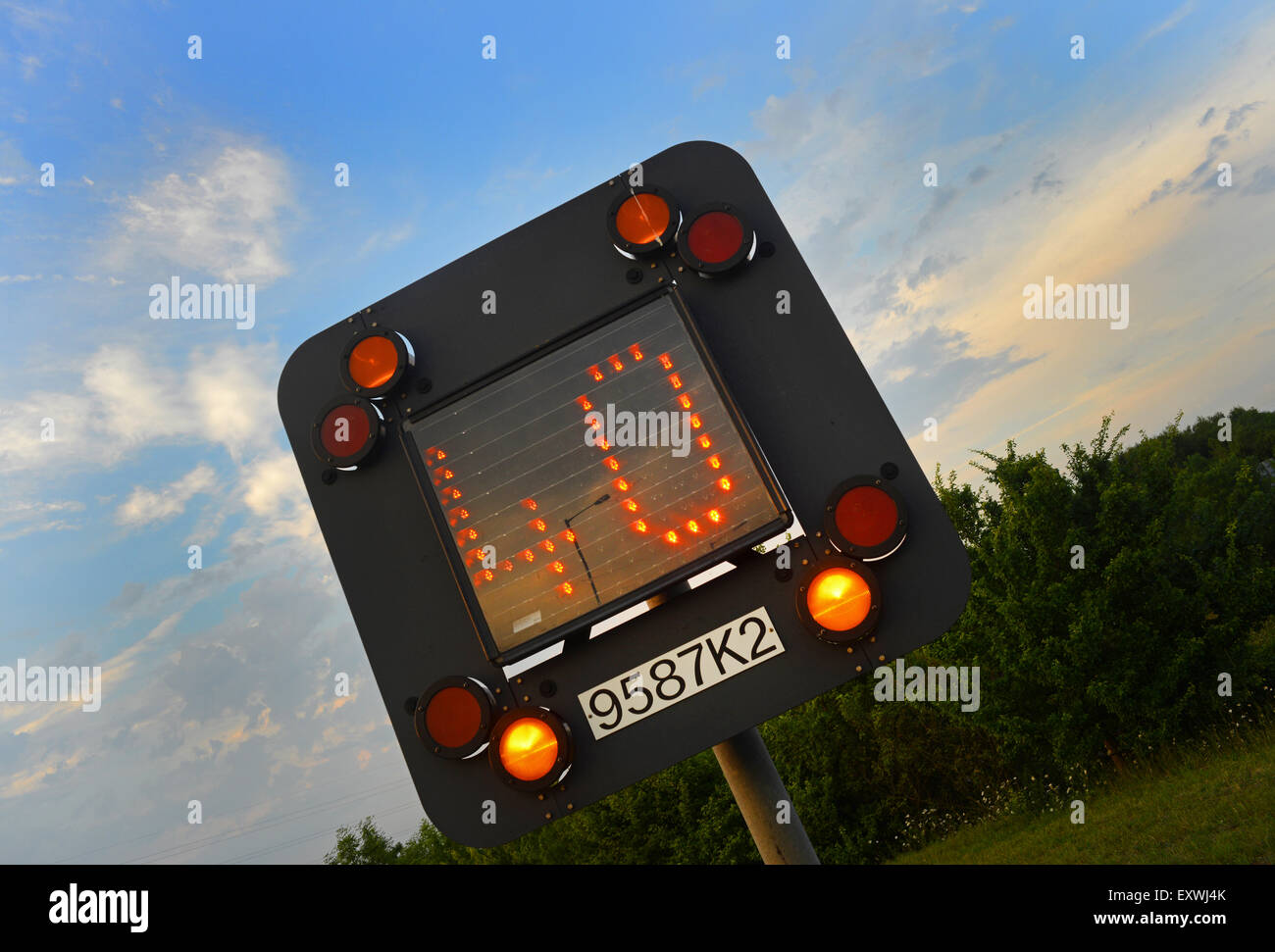 M1 motorway sign hi-res stock photography and images - Alamy