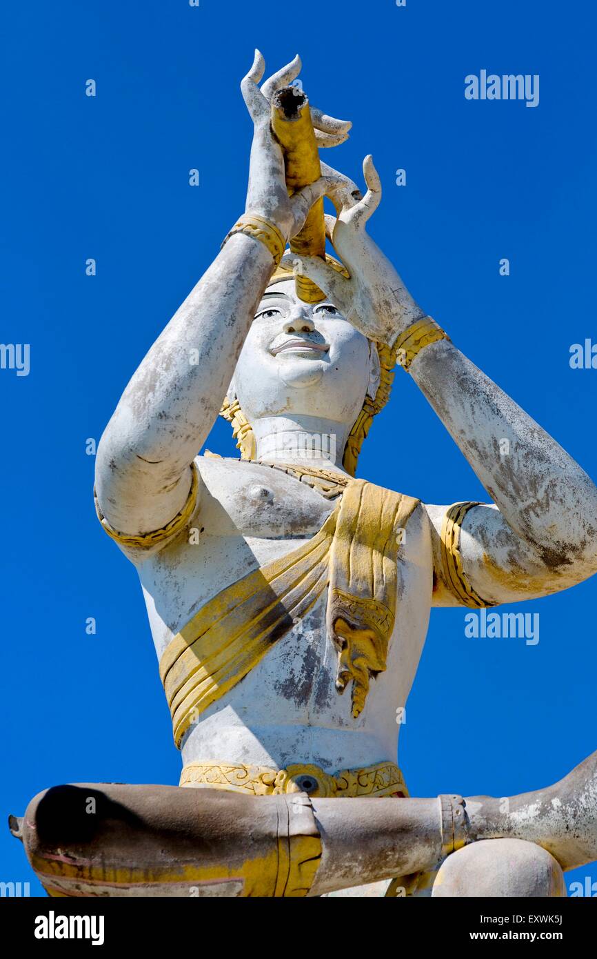 Statue with hat hi-res stock photography and images - Alamy