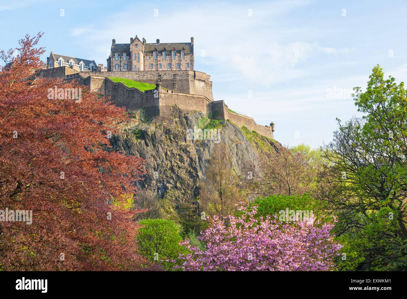 Princess Street Garden and Edinburgh Castle, Edinburgh, Scotland Stock ...
