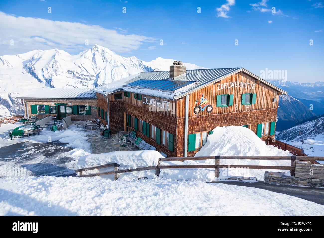 Edelweiss hut on Edelweissspitze, Hohe Tauern, Austria Stock Photo - Alamy