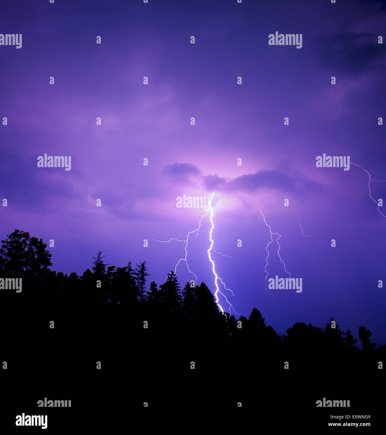 Lightnings photography hi-res stock photography and images - Alamy