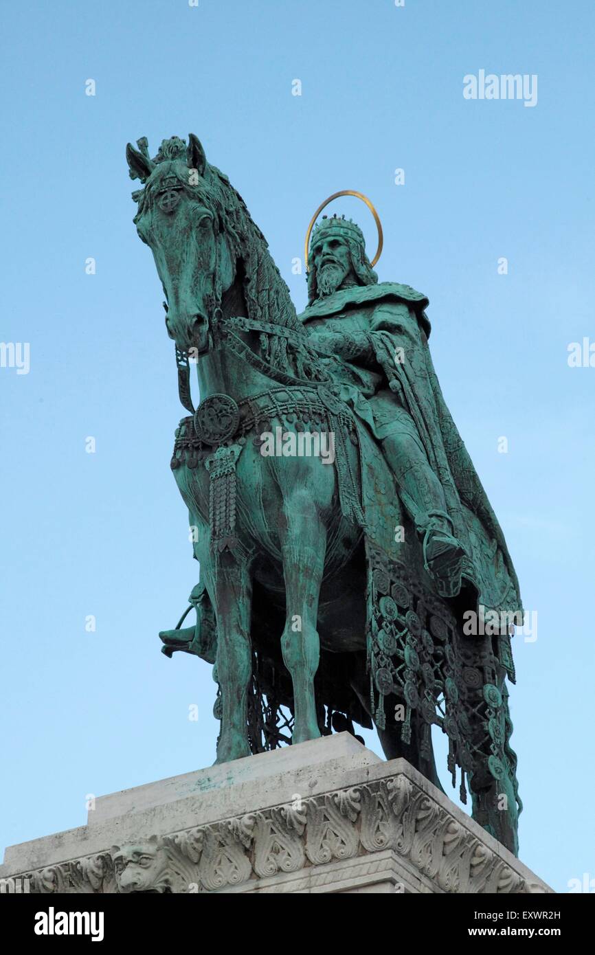 Buda castle equestrian statue hi-res stock photography and images - Alamy