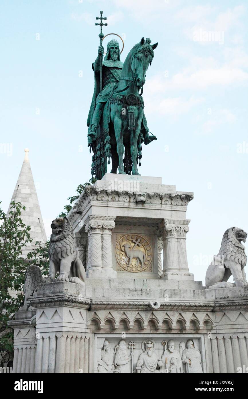 Buda castle equestrian statue hi-res stock photography and images - Alamy