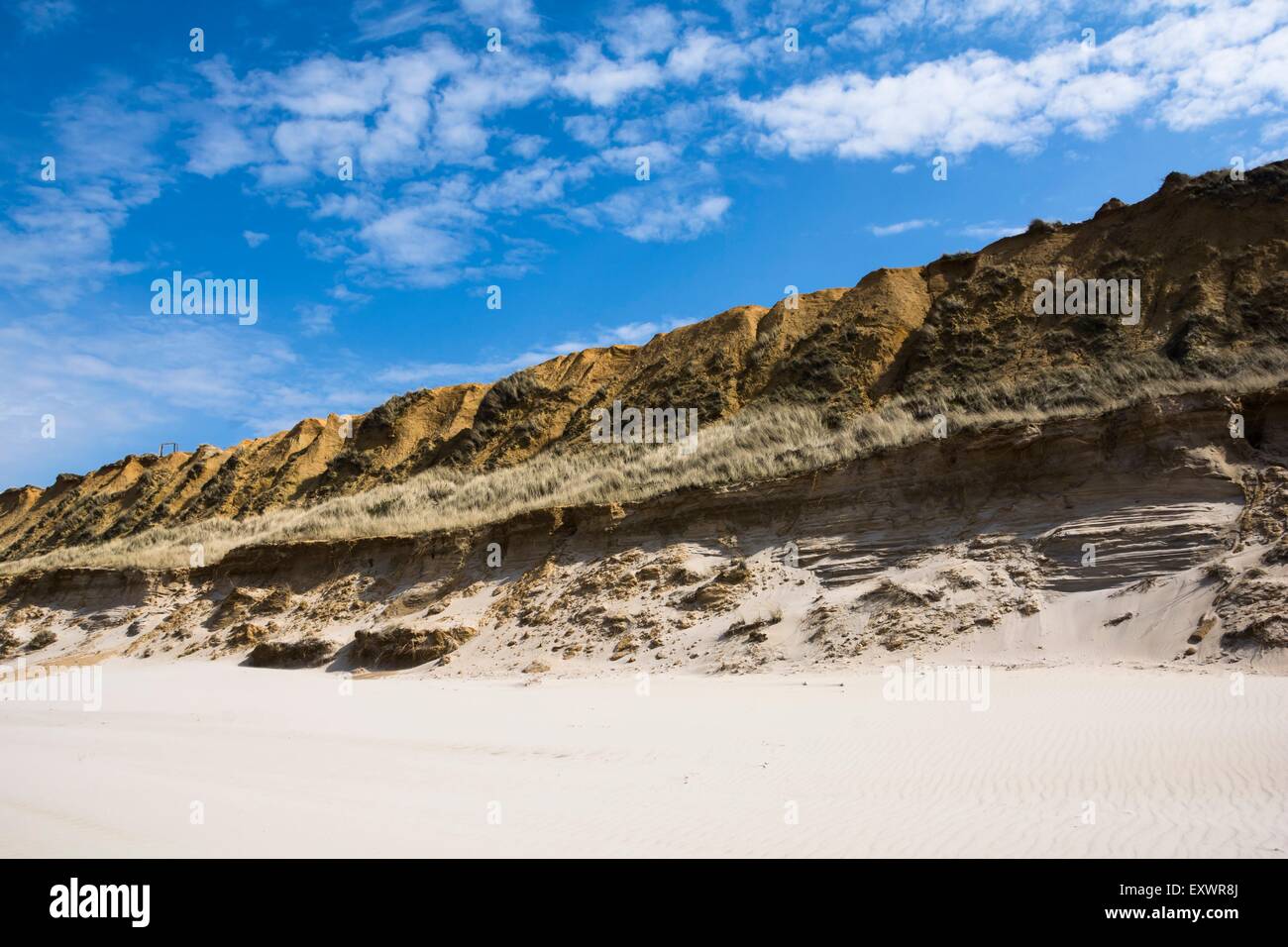 Red cliff sylt hi-res stock photography and images - Alamy