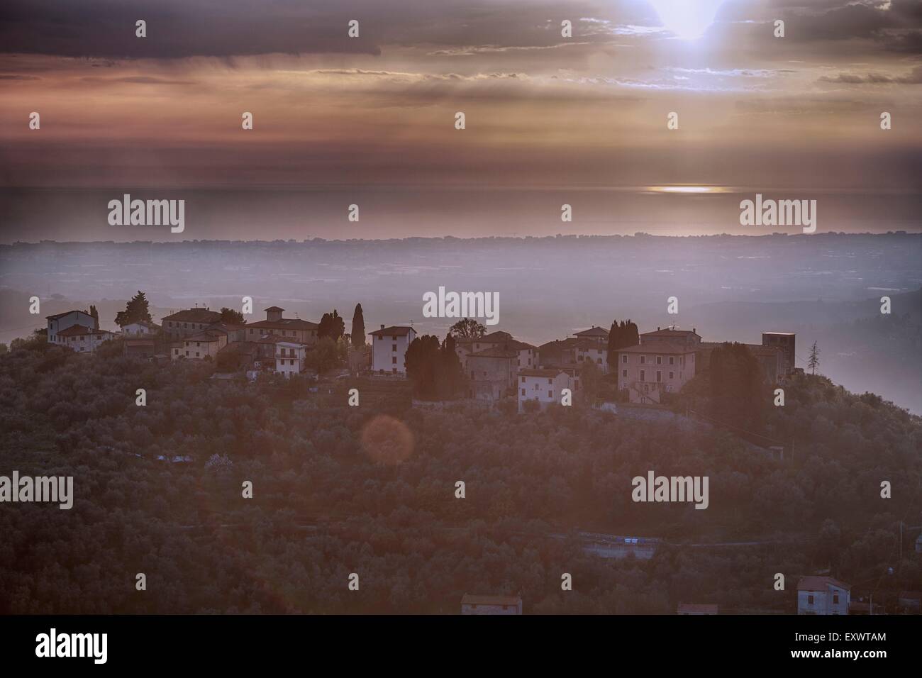 Carrara italy tuscany hi-res stock photography and images - Alamy