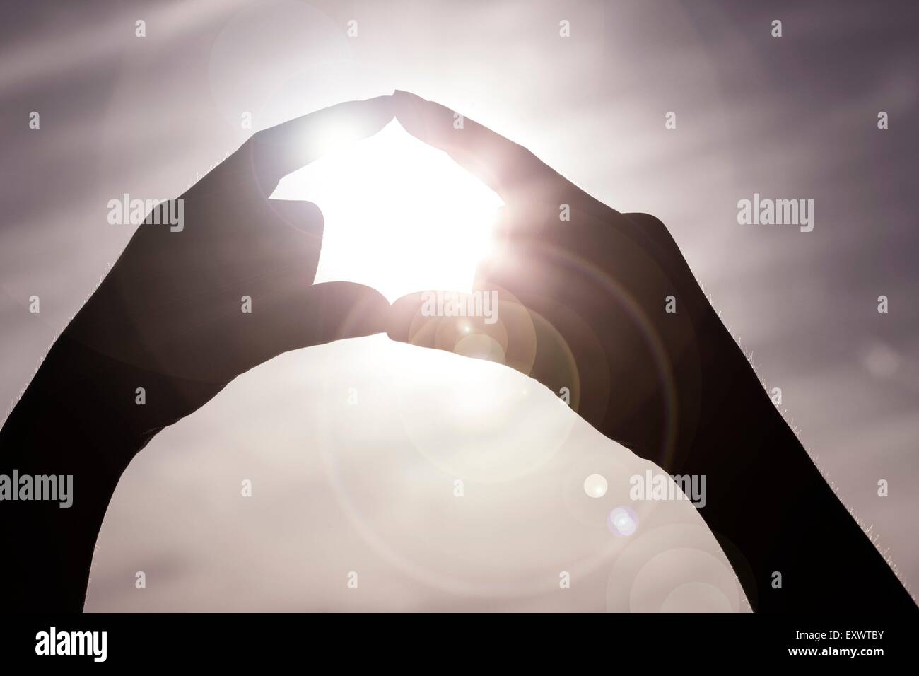 Fingers shape hi-res stock photography and images - Alamy