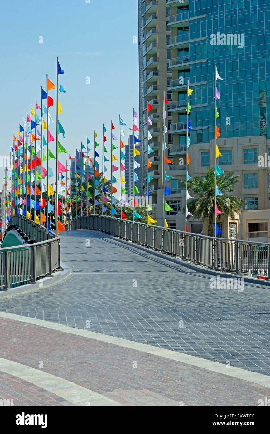 Dubai bridges hi-res stock photography and images - Alamy