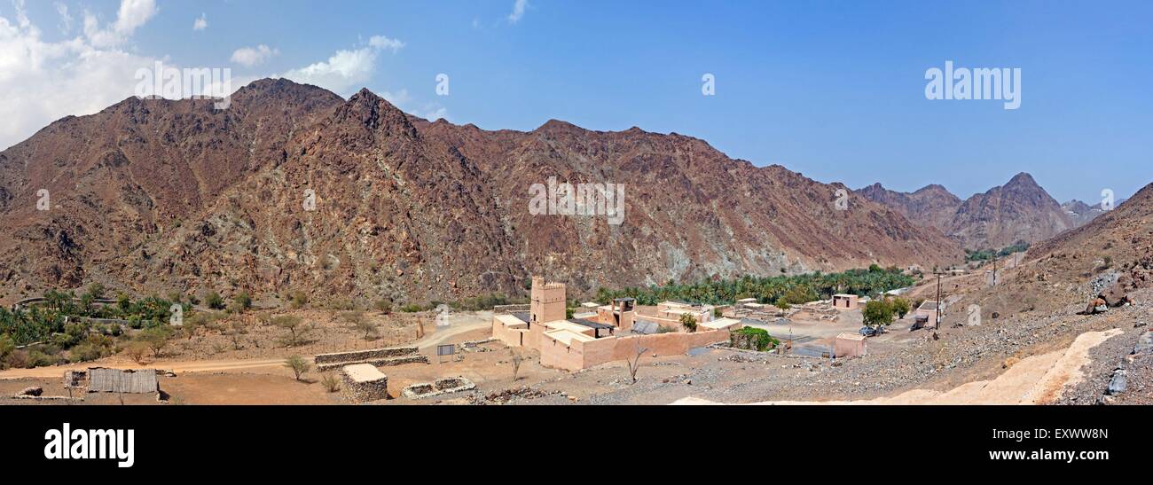 Al Hayl Castle, Fujairah, United Arab Emirates Stock Photo - Alamy