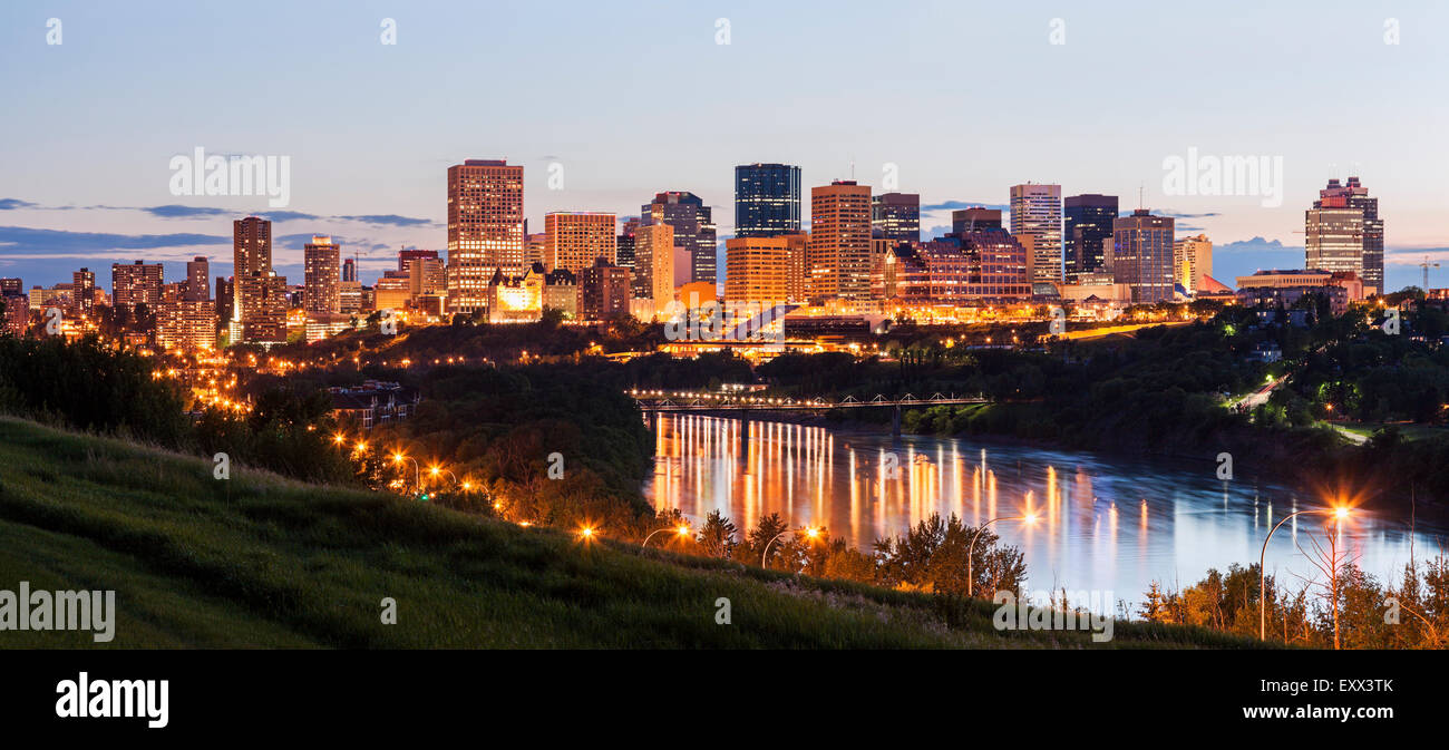 Edmonton city skyline hi-res stock photography and images - Alamy