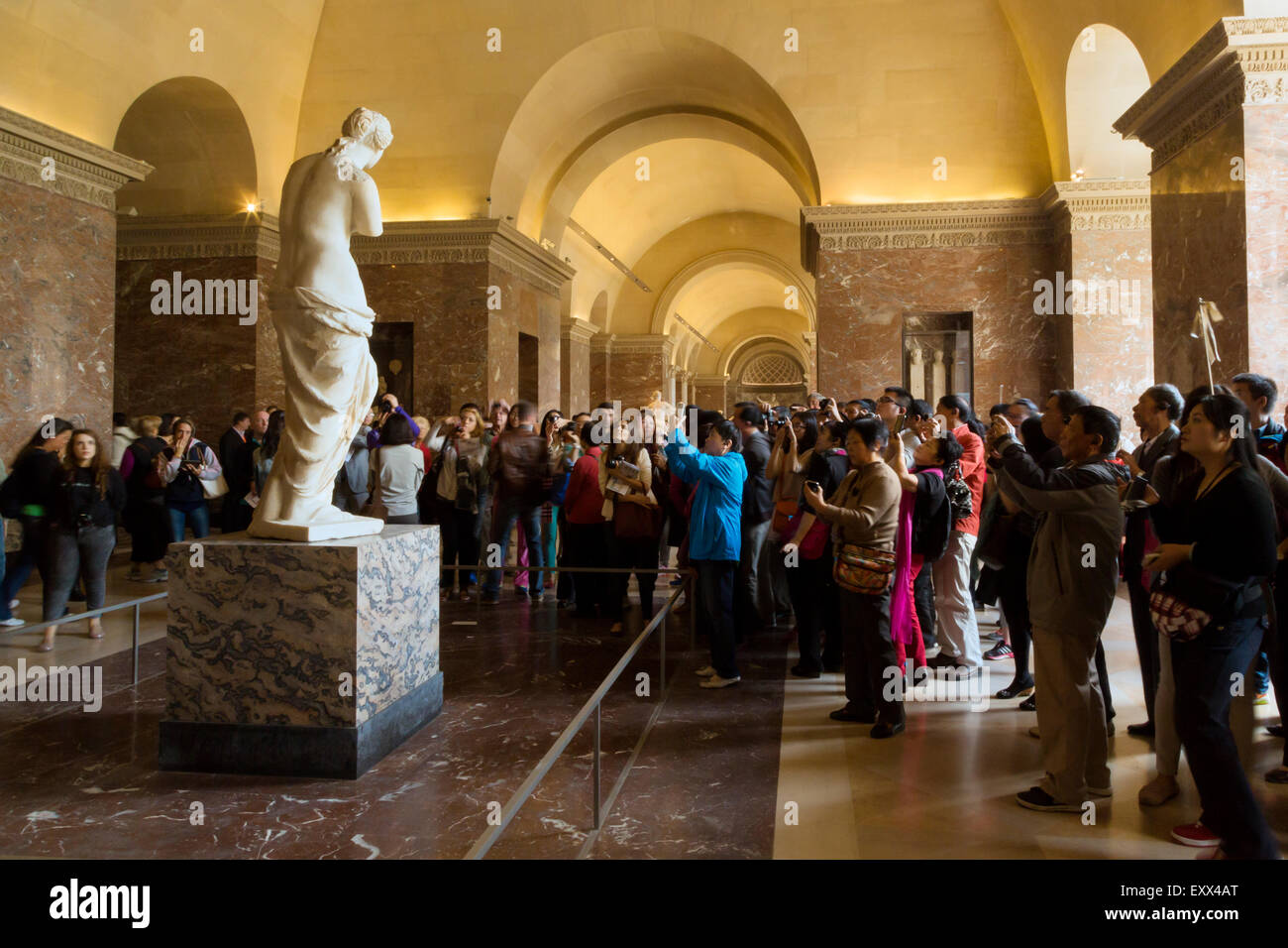 Venus De Milo, Louvre Museum, Paris, France Stock Photo - Alamy
