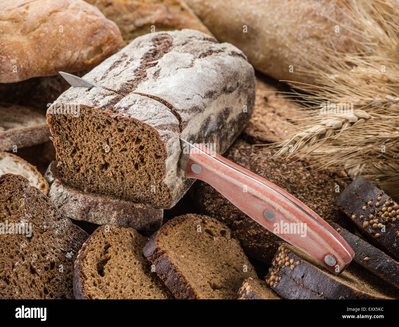 Different types of bread. Food background Stock Photo - Alamy