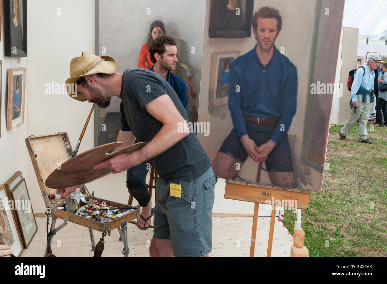 Oxford, OXON, UK. 17th July, 2015. Artists, craftsmen, performers and ...