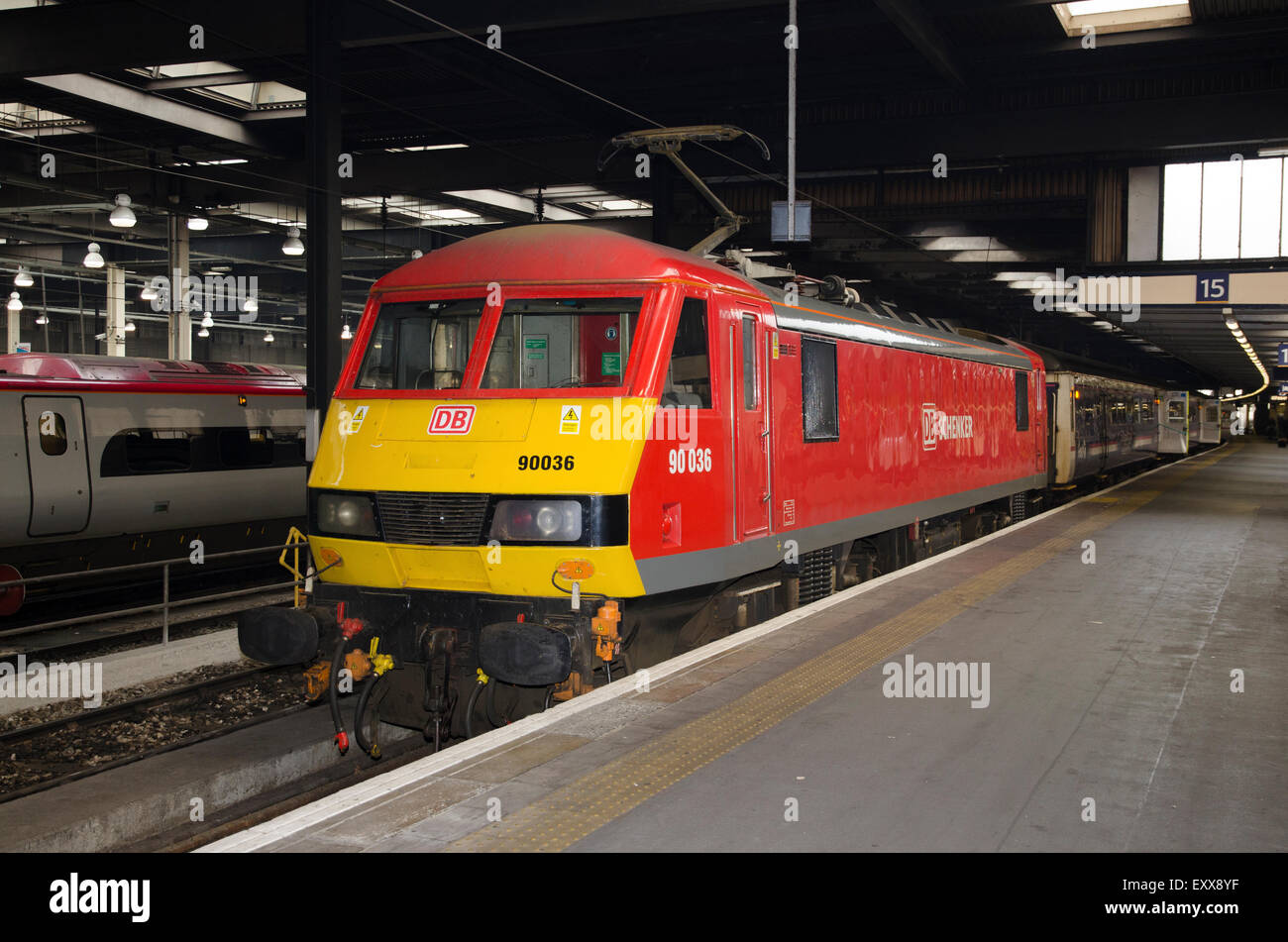 class 90 electric locomotive, 90036,DB Schenker,caledonian sleeper ...