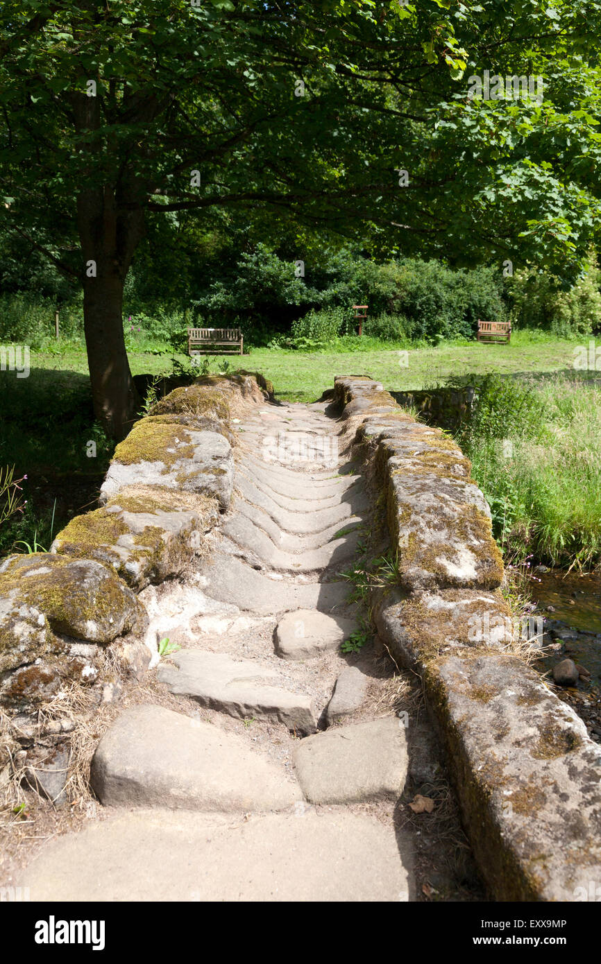 Ancient bridge lancashire hi-res stock photography and images - Alamy