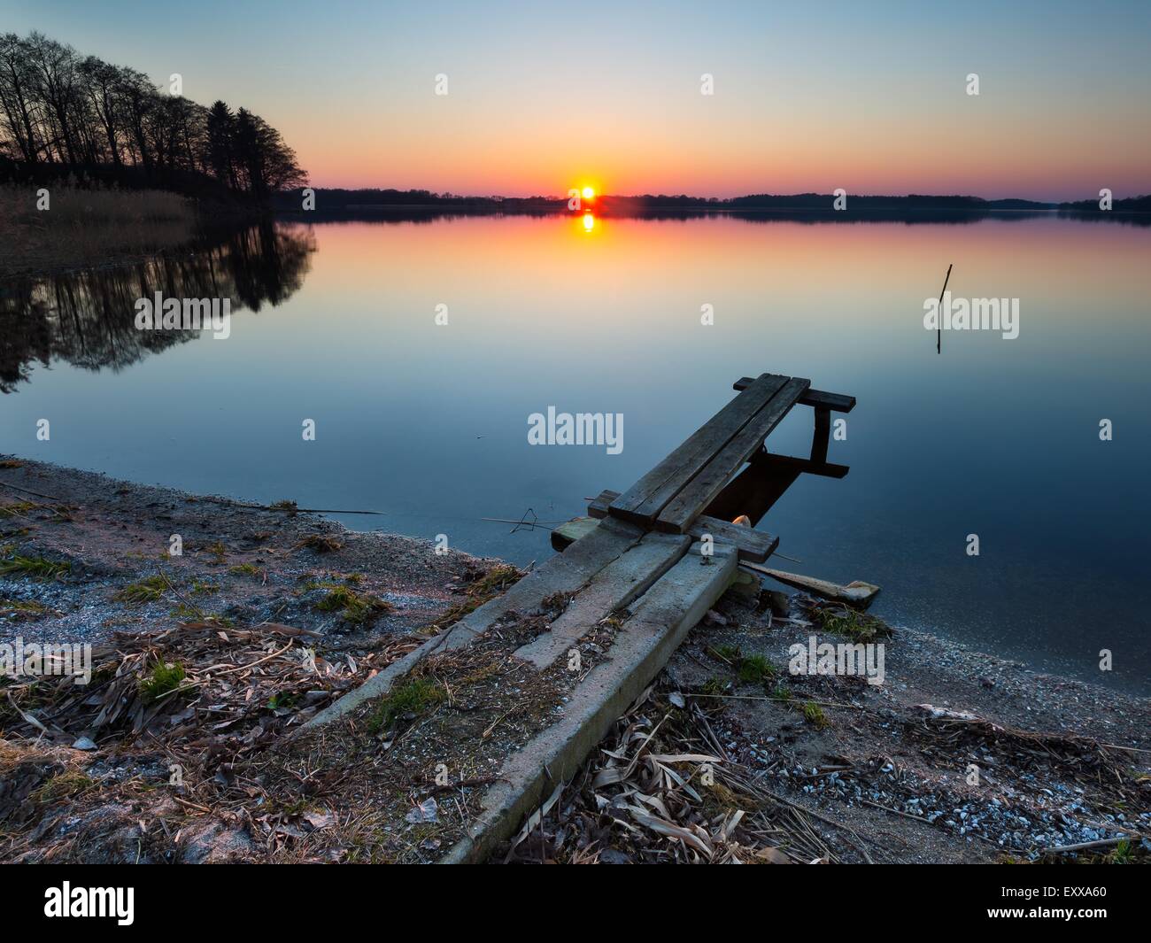 Beautiful lake landscape at sunset. Beautiful polish lake photographed ...