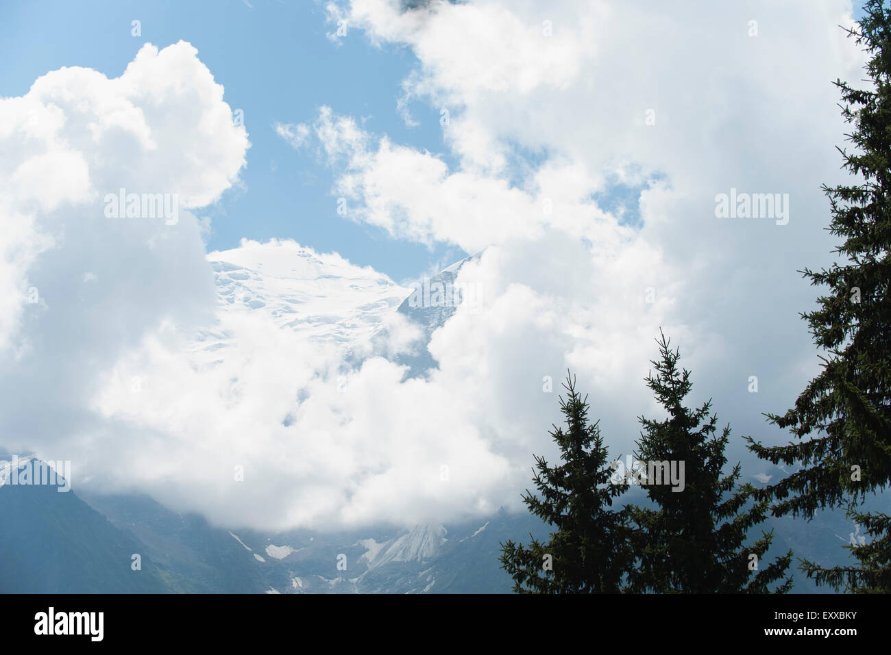 Snow capped scenery beautiful scenery no one to nature hi-res stock ...