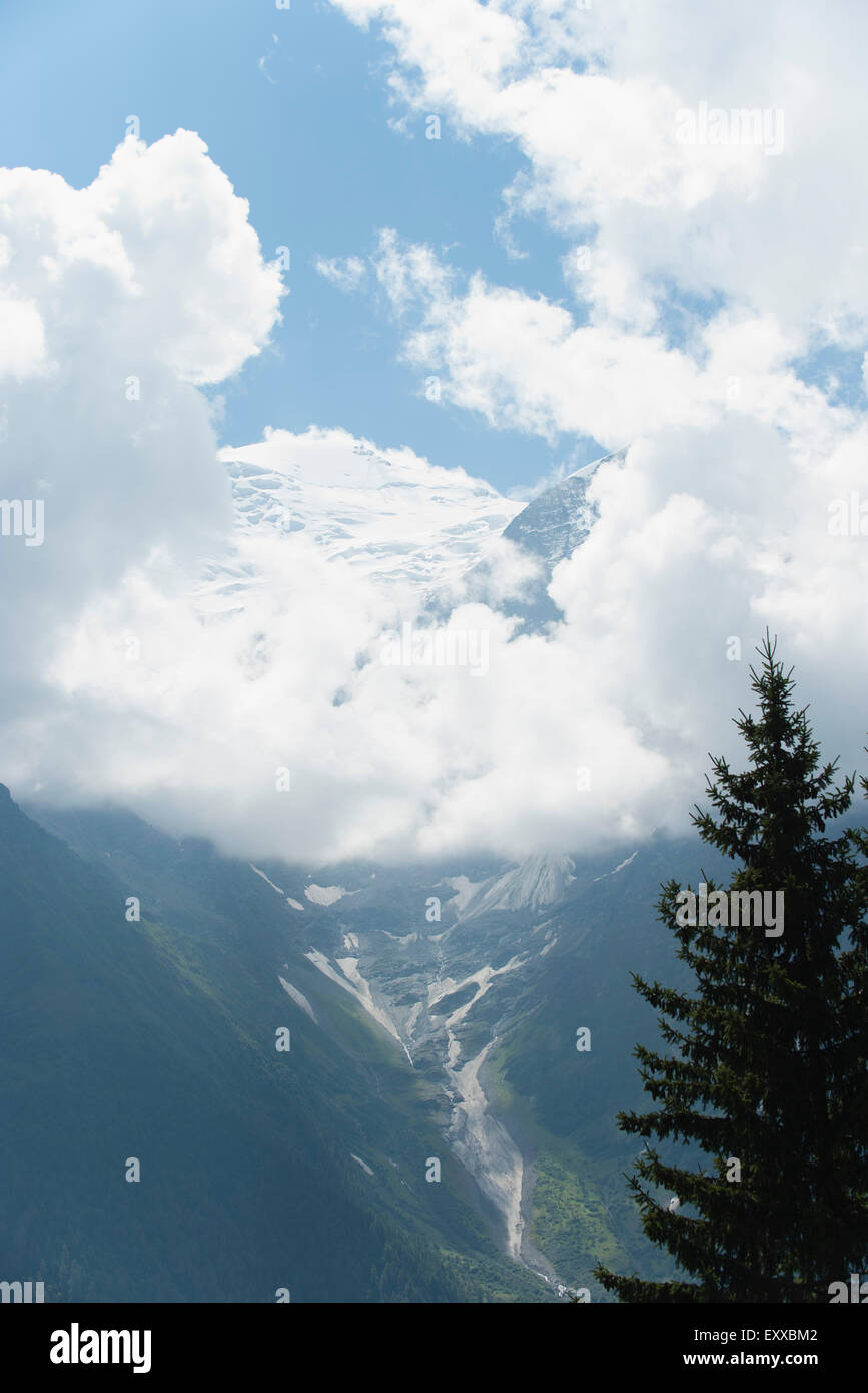 Zen mountainscape hi-res stock photography and images - Alamy