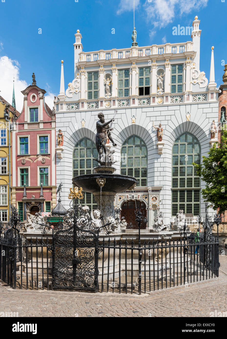 The Neptune Fountain or Fontanna Neptuna, Gdansk, Poland, Europe Stock ...