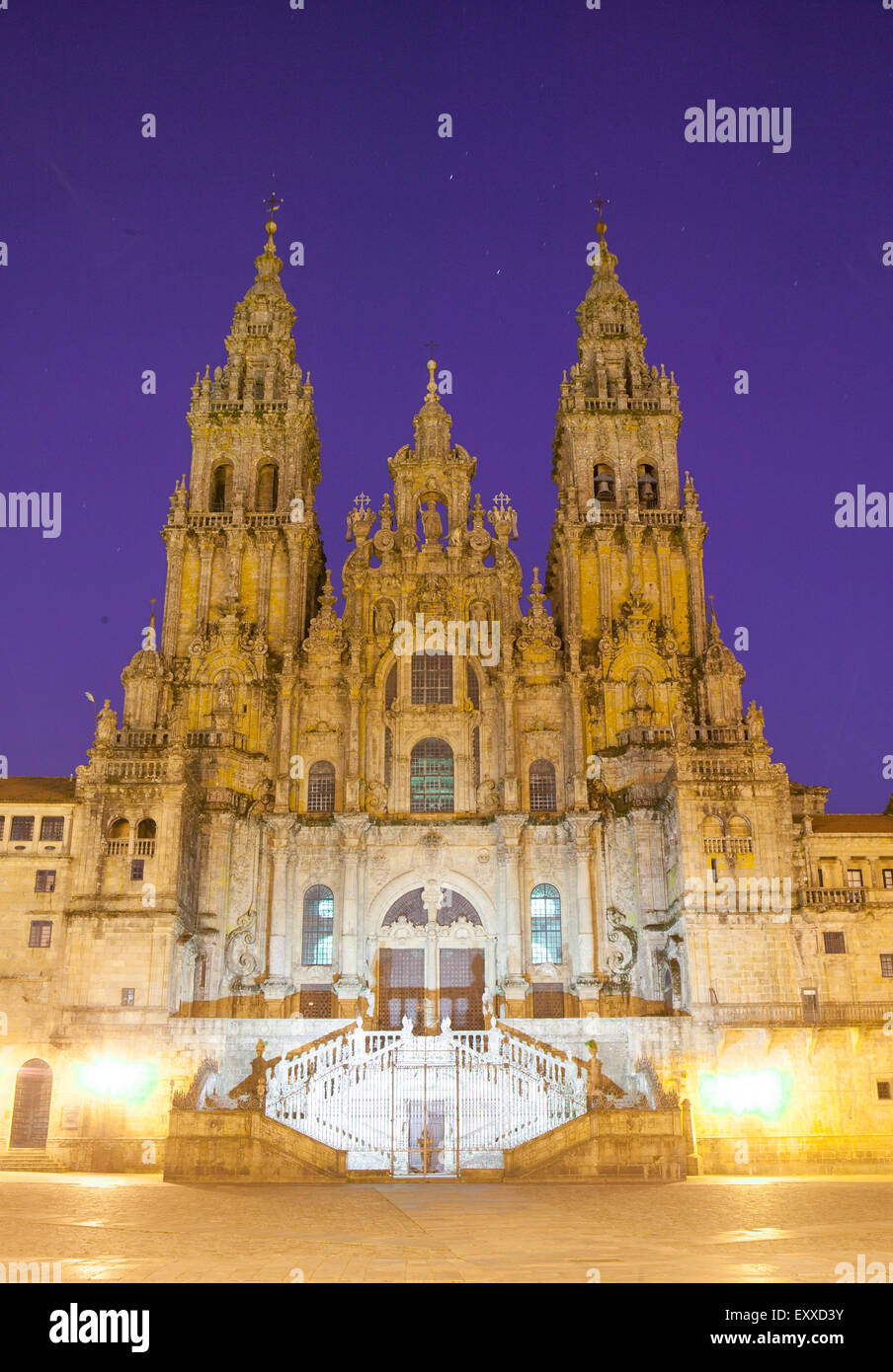 Monumento de culto medieval hi-res stock photography and images - Alamy