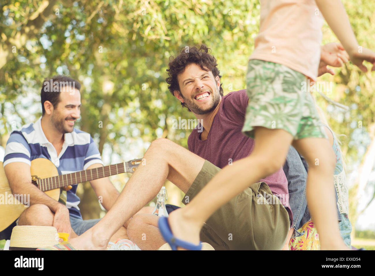 Family enjoying relaxing game hi-res stock photography and images - Alamy