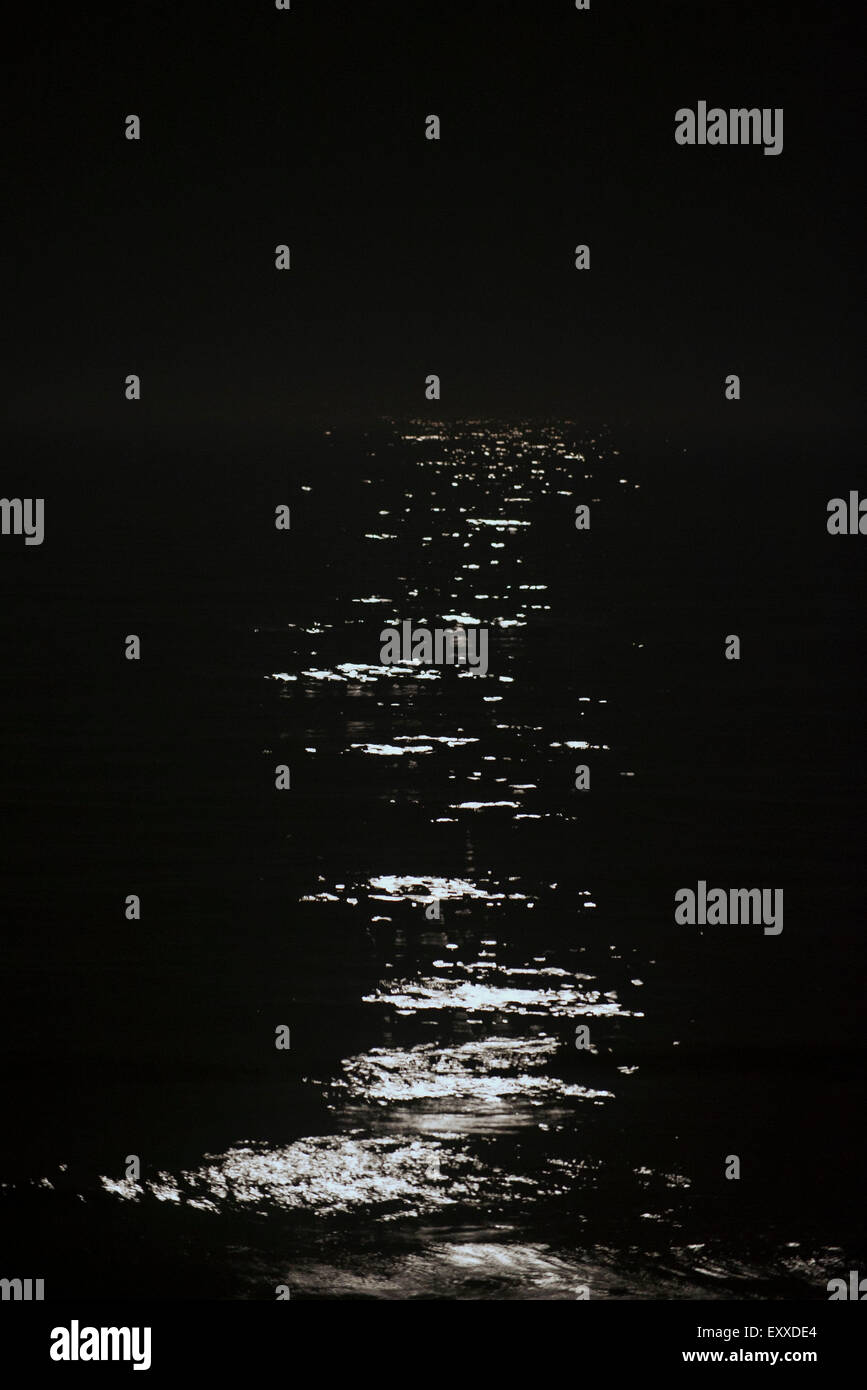 Refraction of moonlight hi-res stock photography and images - Alamy