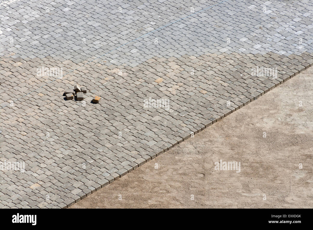 Pavement street hi-res stock photography and images - Alamy