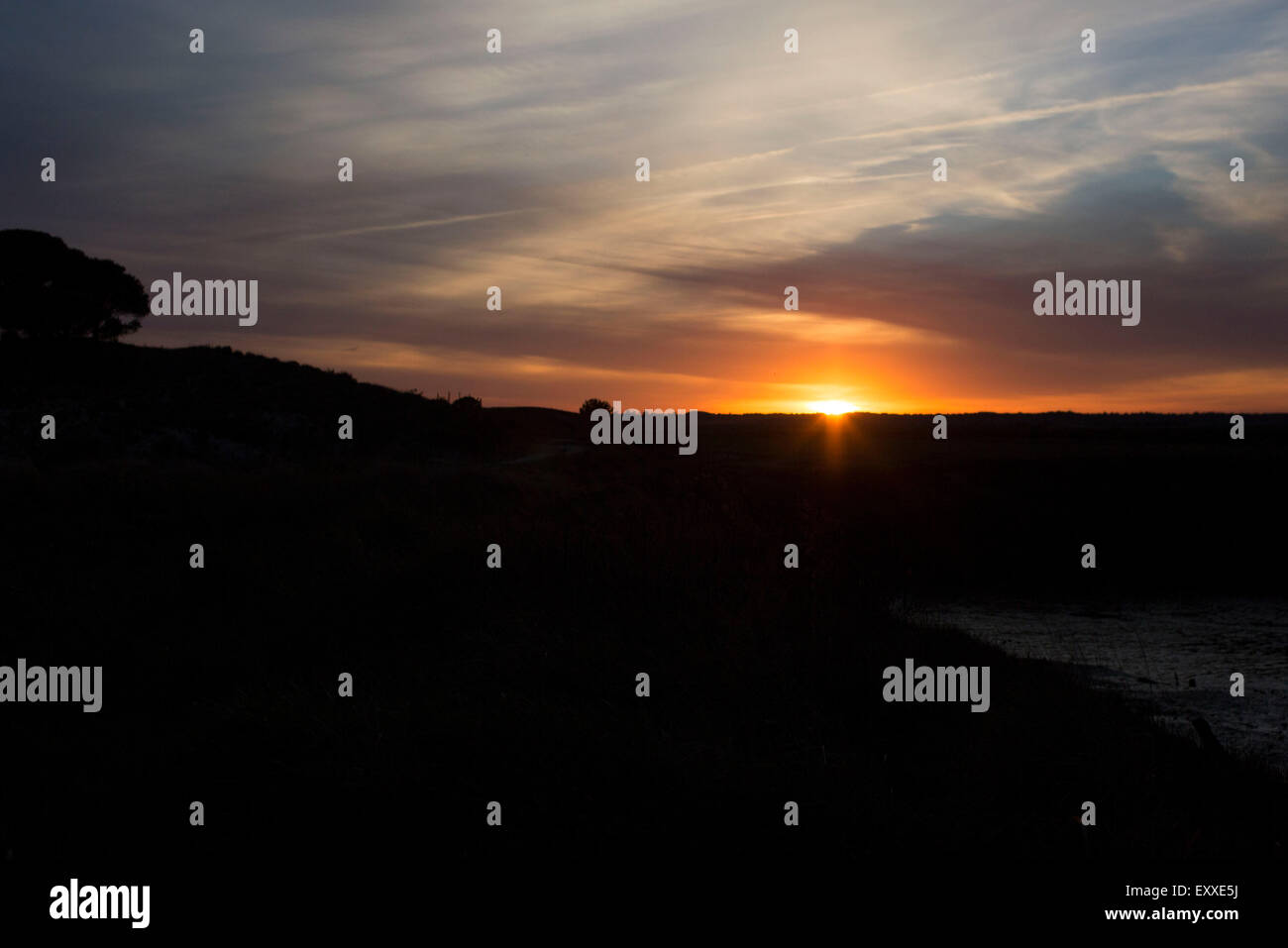 Beautiful tranquil shot sunset hi-res stock photography and images - Alamy