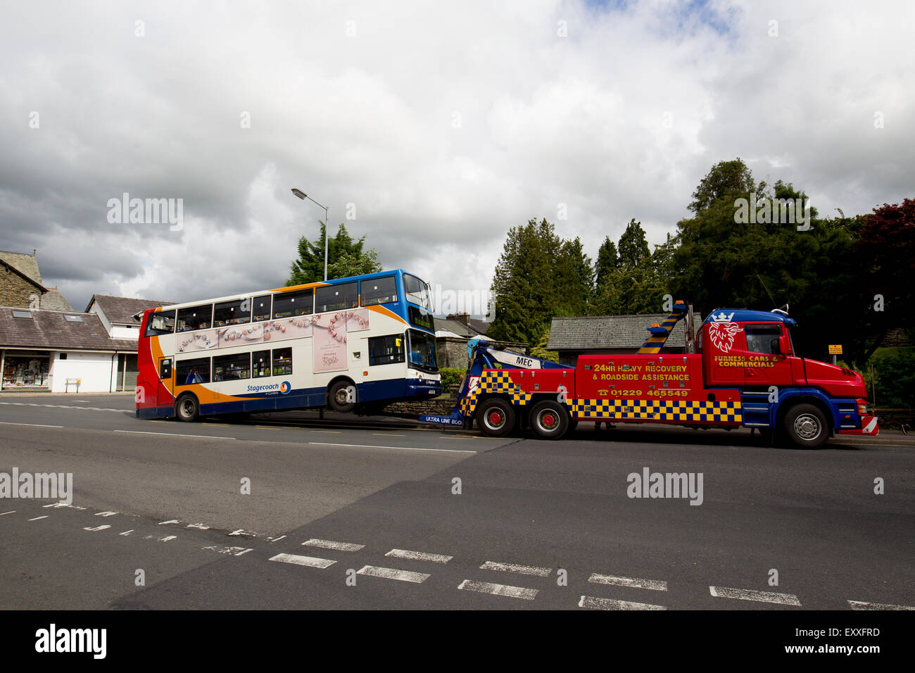 Bus recovery services double decker broken down hi-res stock ...