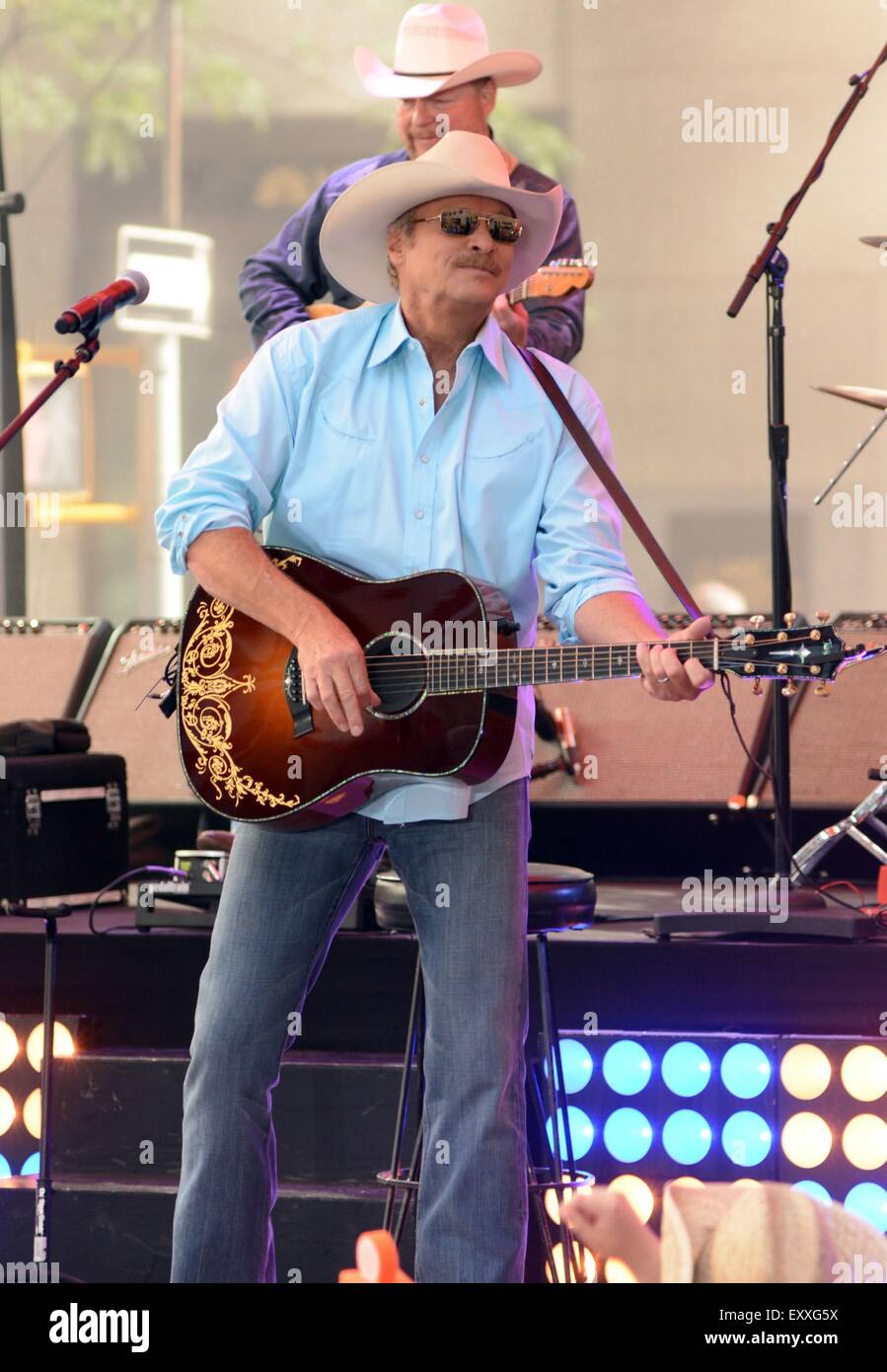New York, NY, USA. 17th July, 2015. Alan Jackson on stage for NBC Today ...
