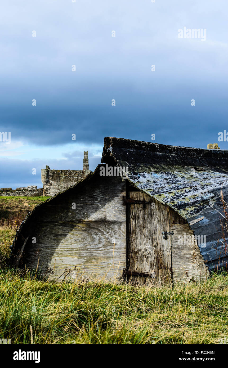 Shed ruins hi-res stock photography and images - Alamy